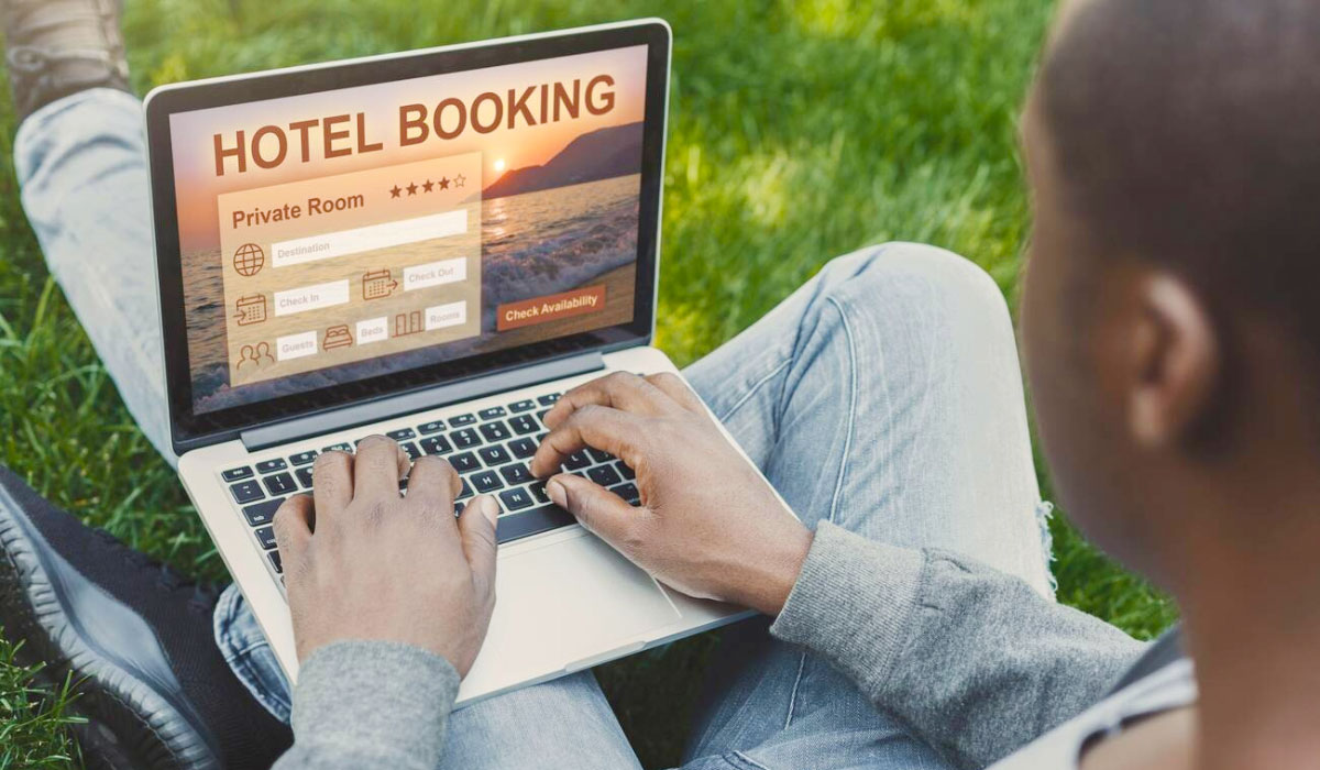 Cheapest Time to Book Hotels in 2025/2026