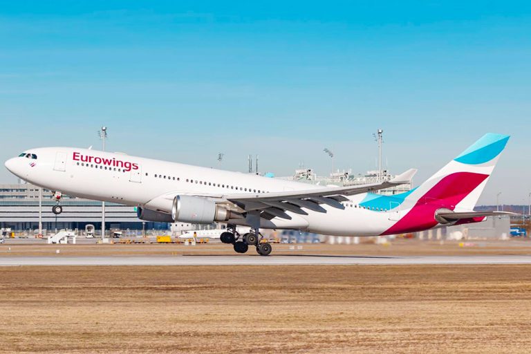 Cheapest Time to Fly to Germany in 2026/2027 with Costs