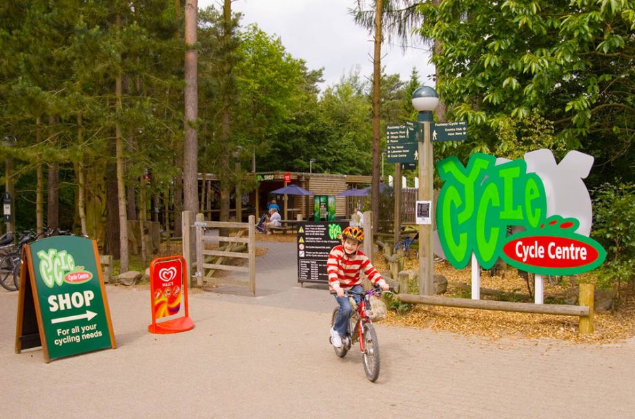 Cheapest Time to Go to Centre Parcs in 2025/2026